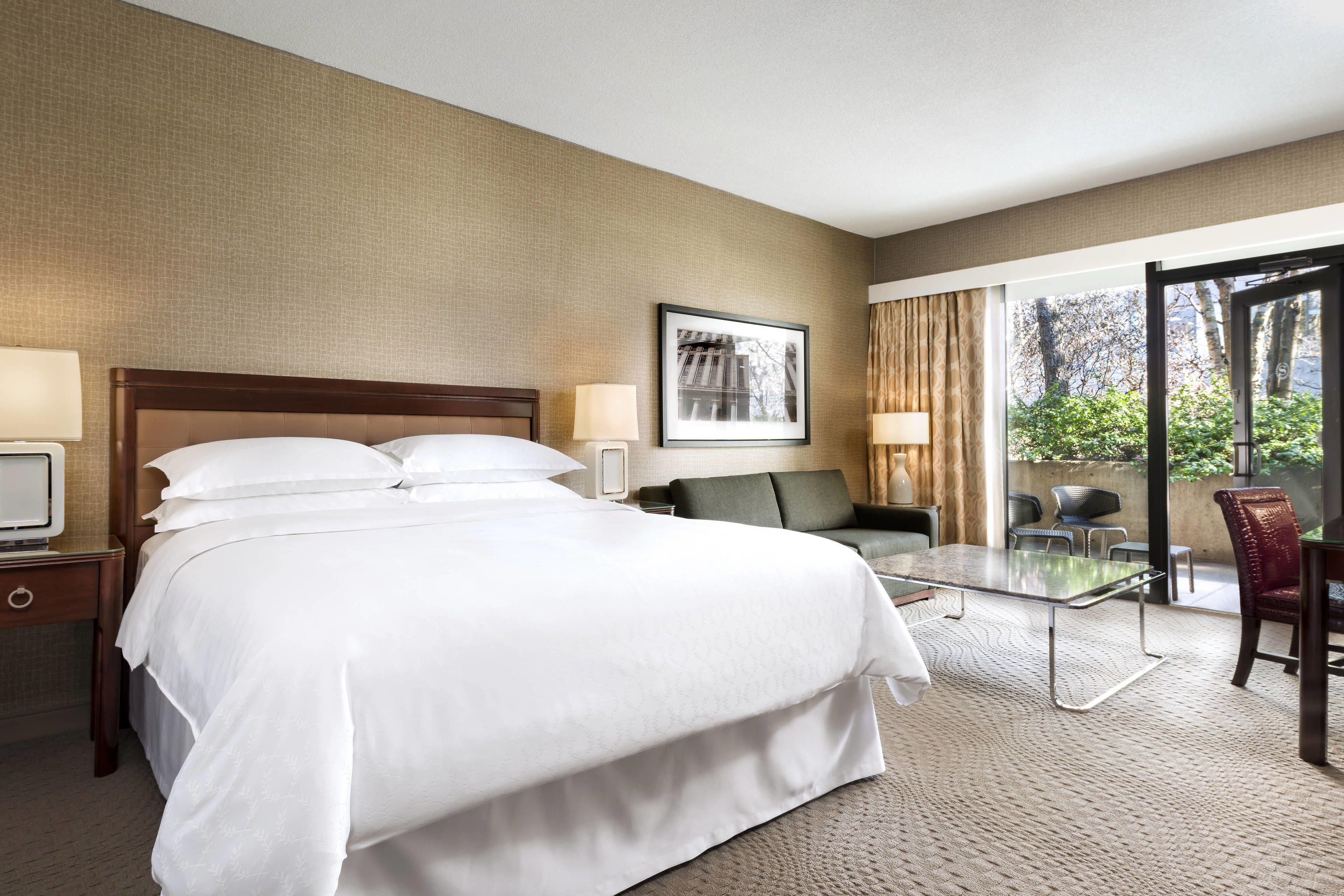 SHERATON CENTRE TORONTO HOTEL