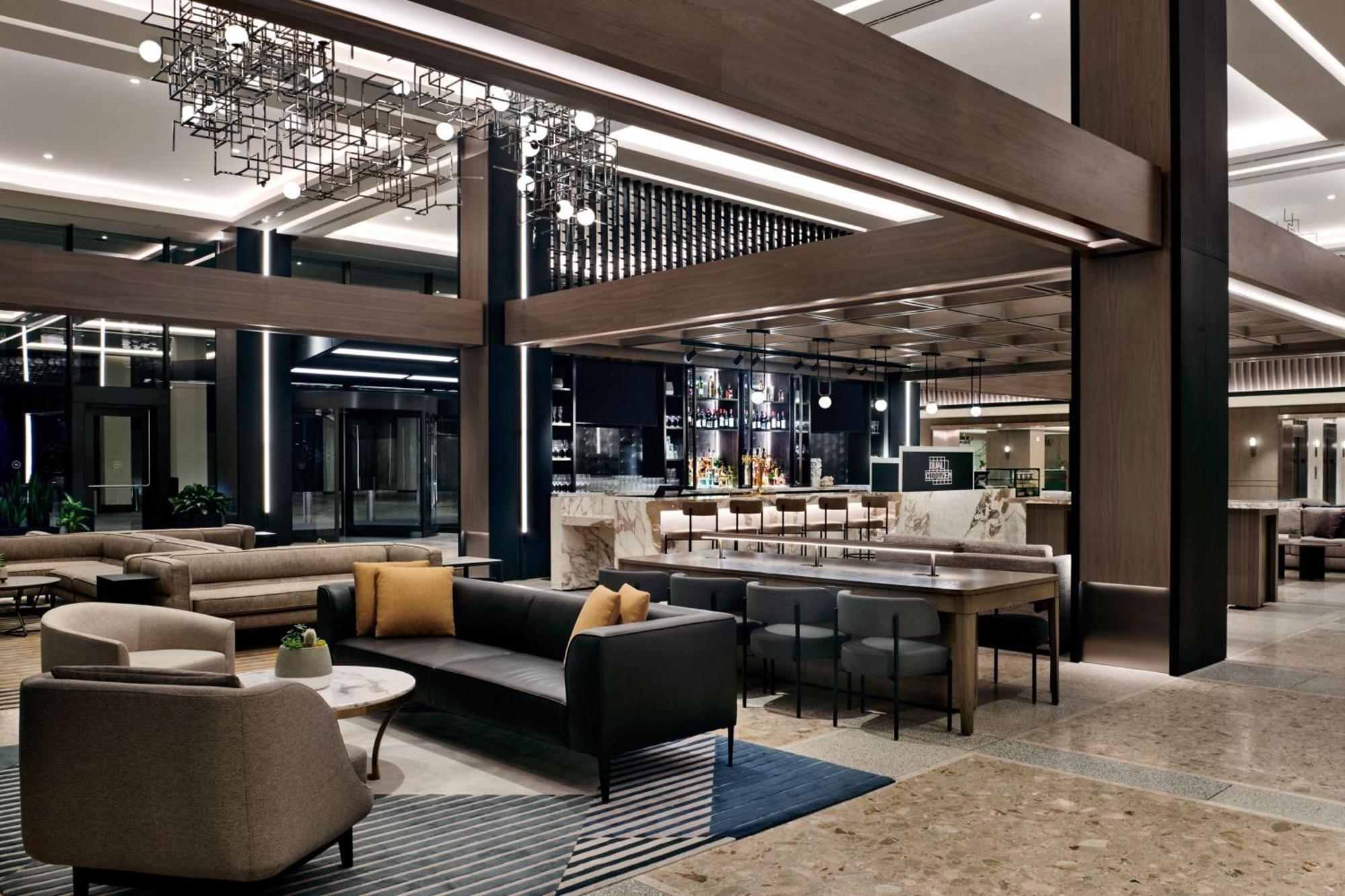 SHERATON CENTRE TORONTO HOTEL